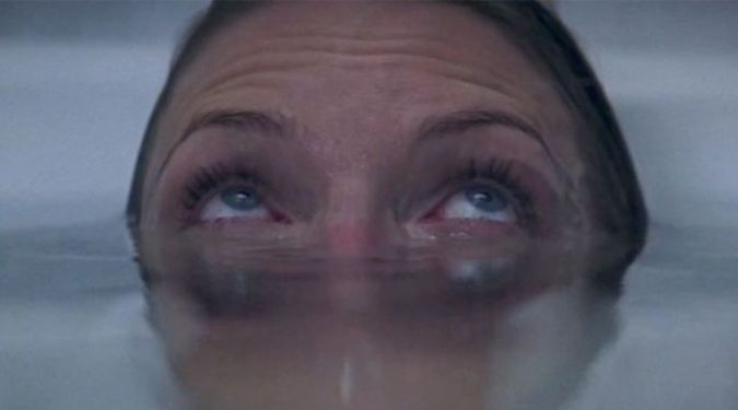 What Lies Beneath (2000) | Motion State Review